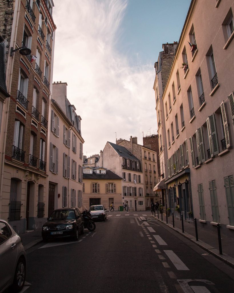 Paris Side Street – Aidan Lindamood Photography